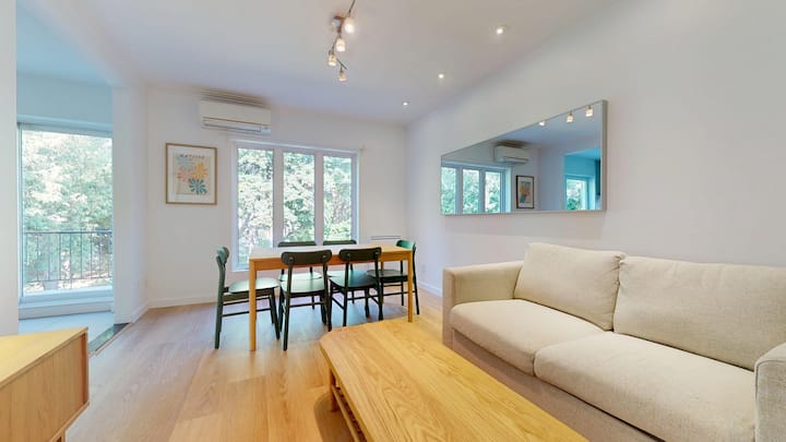 Family Friendly 4br Apartment - Montréal, QC