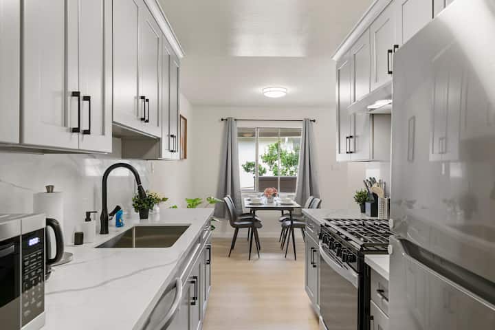 Mid-term Rental | Upgraded 2b Home+hvac+parking(b) - Sunnyvale, CA