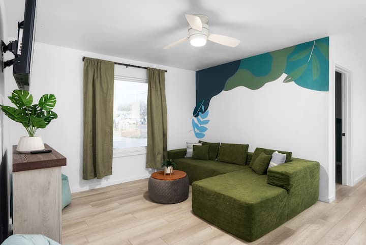 Motel Miya Penthouse With Living  & Kitchenette - Rockport, TX