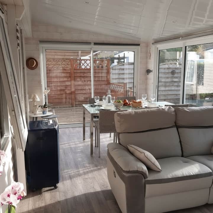 Mobil-home Dans Camping Résidentiel - Pont-l'Abbé