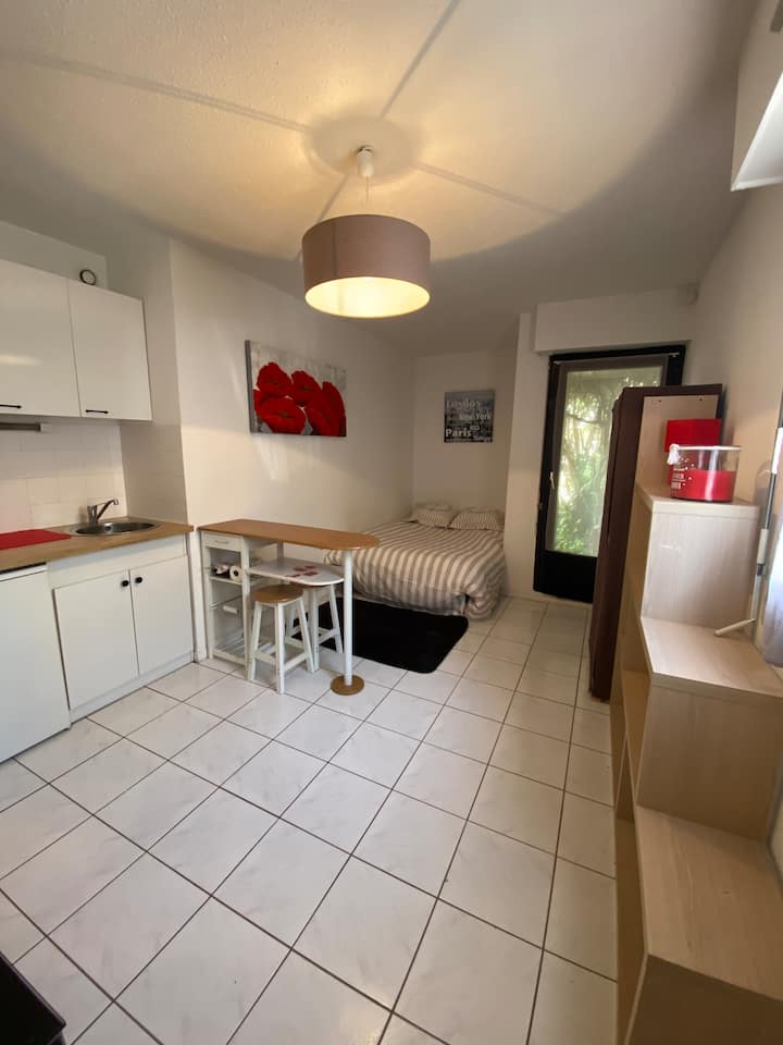 Lorient Centre Ville Studio Emplacement Idéal - Lorient