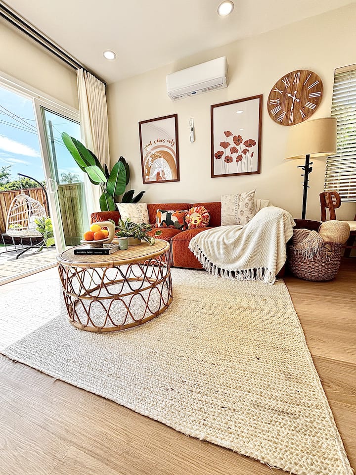 Jane's Home (St3) | Walkable Modern New 2b2b - Santa Clara, CA