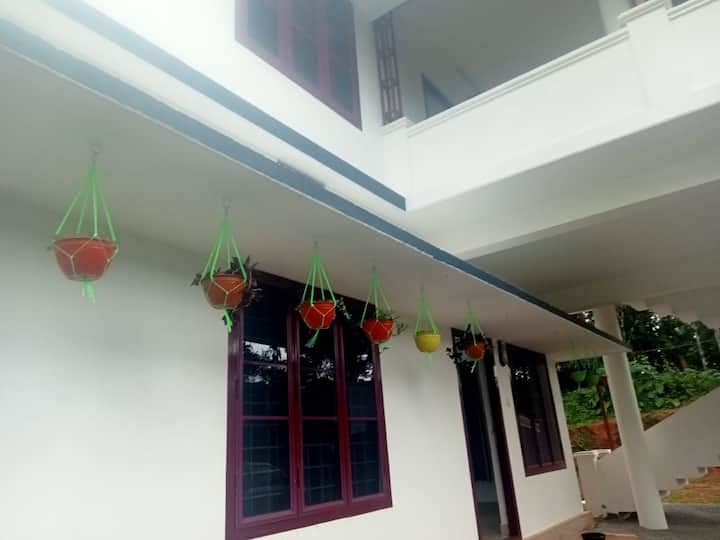 Apt For A Cool Stay - Wayanad