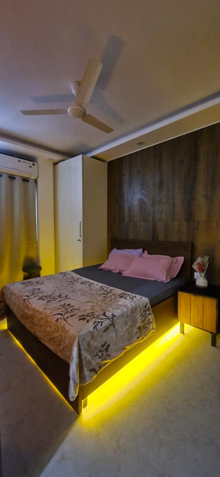 Quite Studio (Couple-friendly) - New Delhi