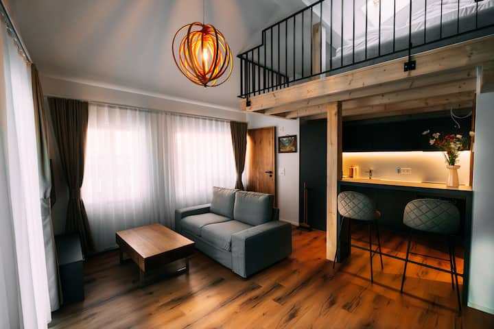 Alpina Three - Charming Apartment Prime Location! - Brienz