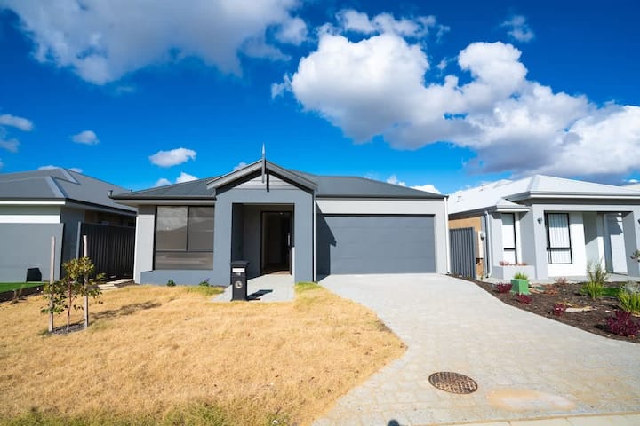 Beautiful Hilbert Getaway By The National Park - Gosnells