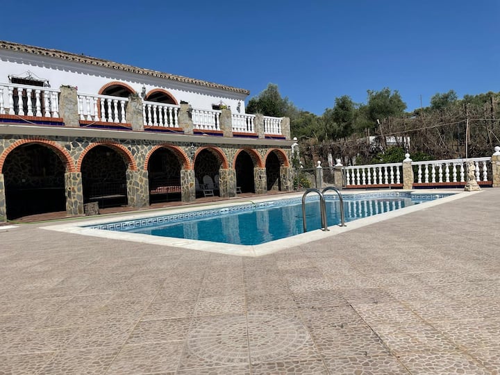 Villa Isabel, Algar - Algar
