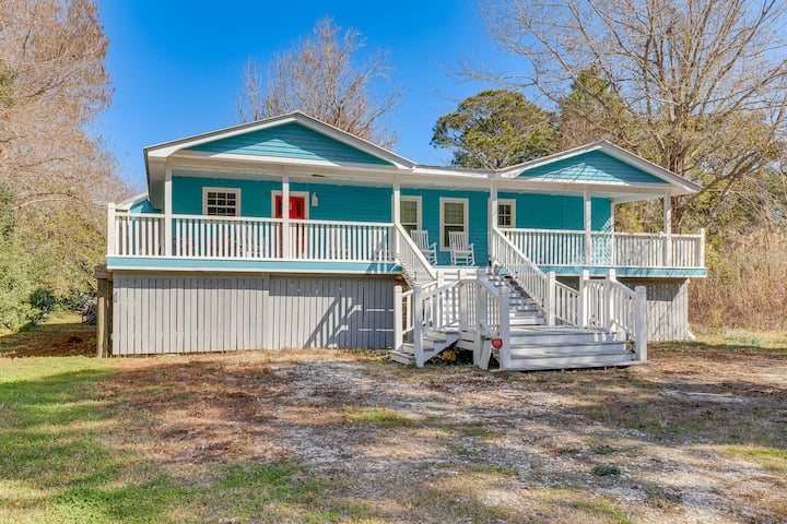 Beaches, Fishing & More! Home On Dauphin Island - Dauphin Island, AL