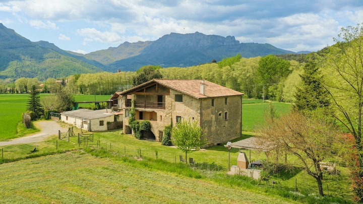 Casa Rural Pour 11 à La Vall D'en Bas, Girona - Olot