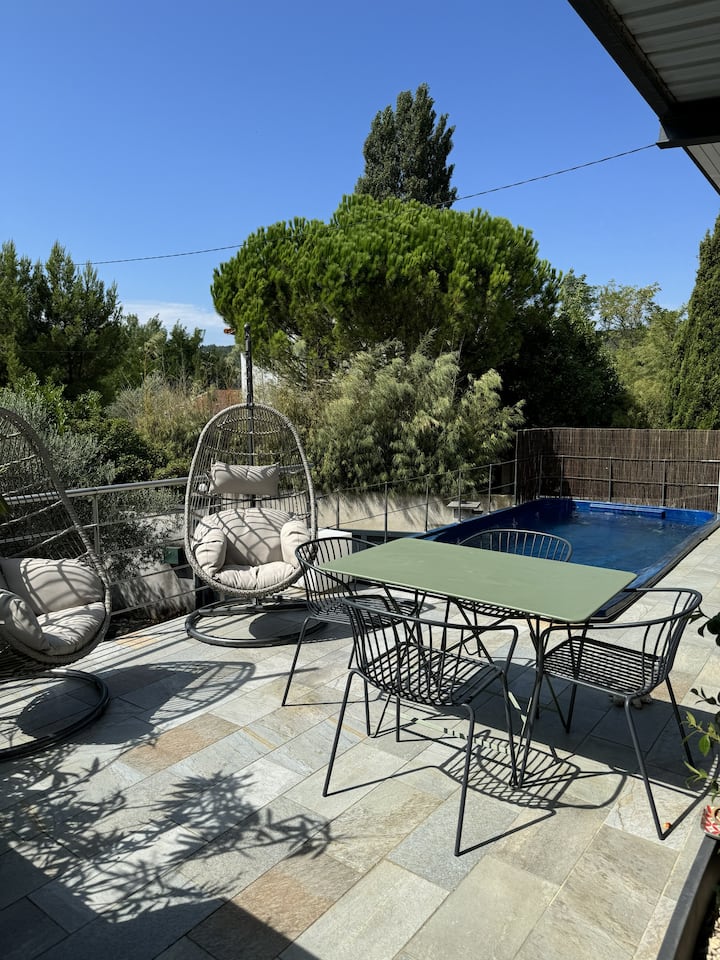 Loft De 200m2 Avec Piscine - Valence