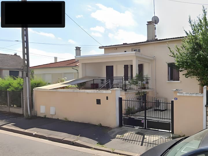 Apt Lumineux Dans Maison Avec Cour Sécurisée 4pers - Neuilly-sur-Marne