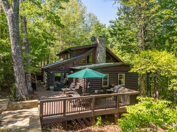 Swan Way Mountain Retreat - Lake Lure, NC
