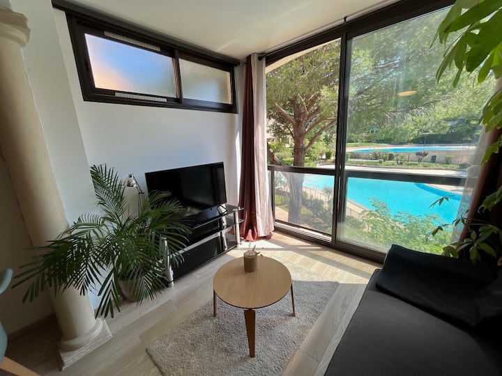 Appartement à Mougins Vue Sur Jardins Et Piscines - Mougins