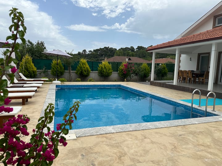 Villa Berşan   Ortaca Sarıgerme’de Doğa Içinde - Dalyan