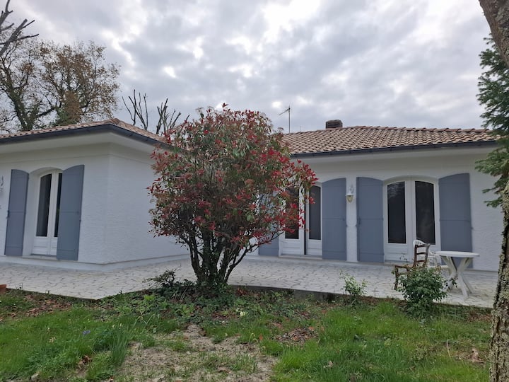 Maison Familiale Entre Bordeaux Et Le Bassin - Cestas