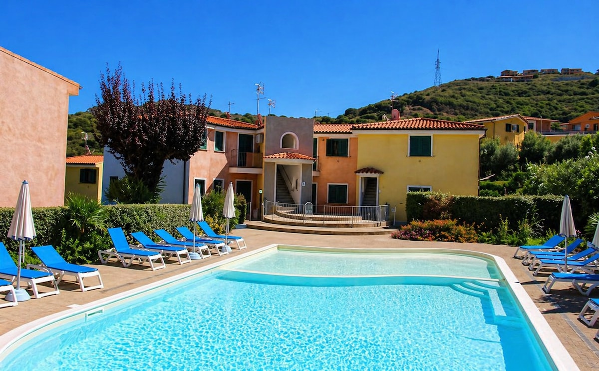 Isola del Sole Apartment – Relaxation and Swimming Pool - Apartments ...