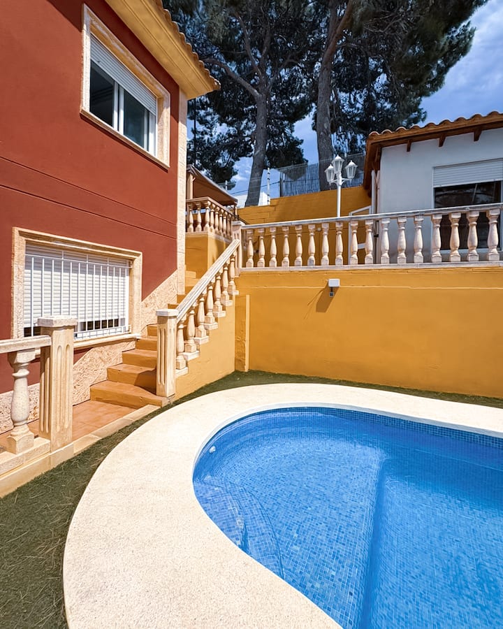 Villa El Vedat, Casa Con Piscina Cerca De Valencia - Monserrat