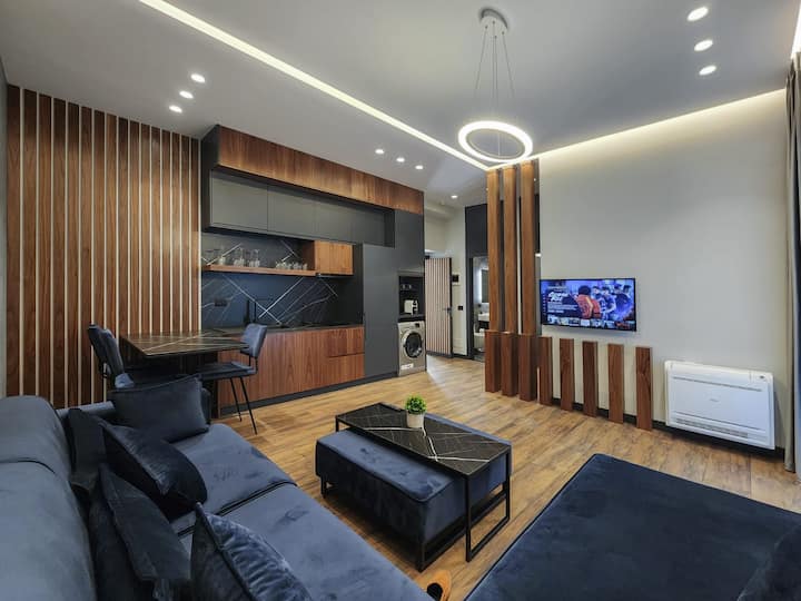 03. Luxury Apartment Nero Three – City Center - Tirana