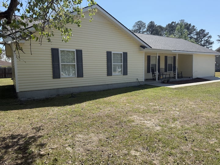 Home Away From Home - Rincon, GA