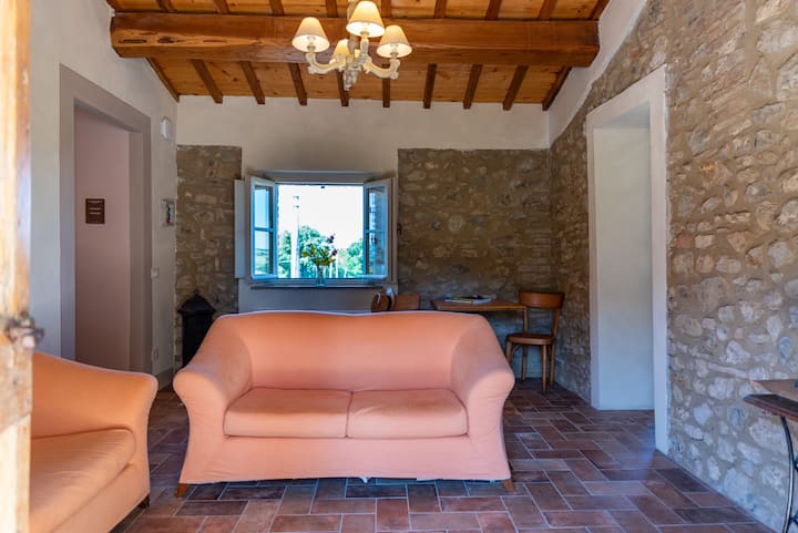 Tuscan Farmhouse Apartment In Mazzolla - Volterra