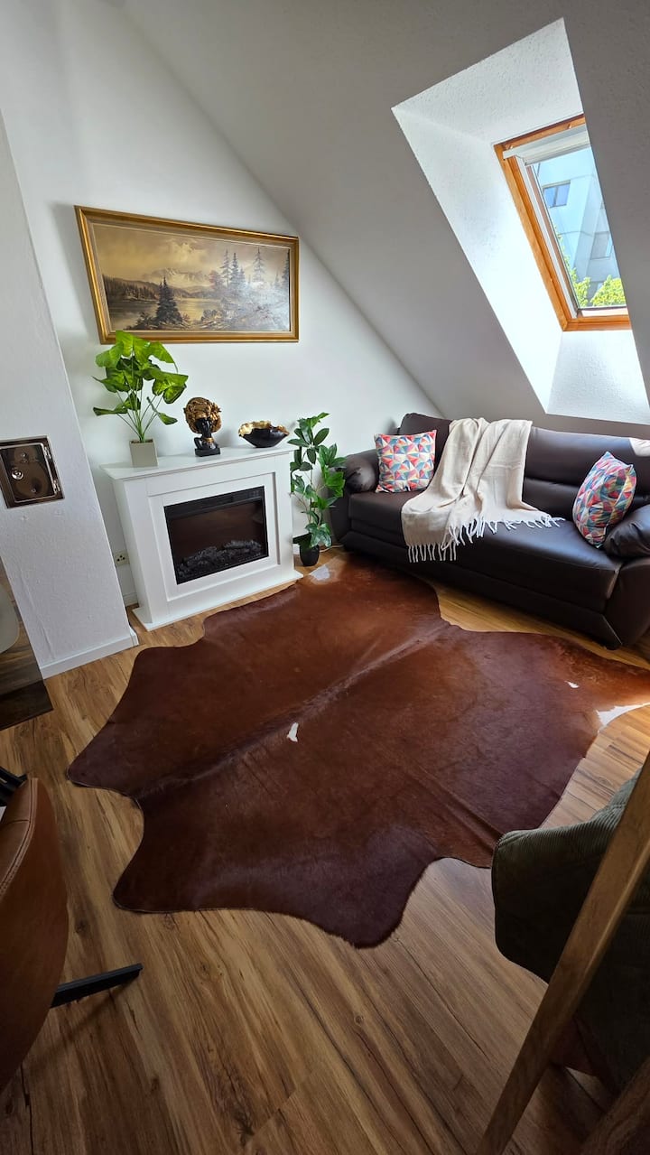 Golden Leaf Ferienwohnung Mit Parkplatz - Burghausen