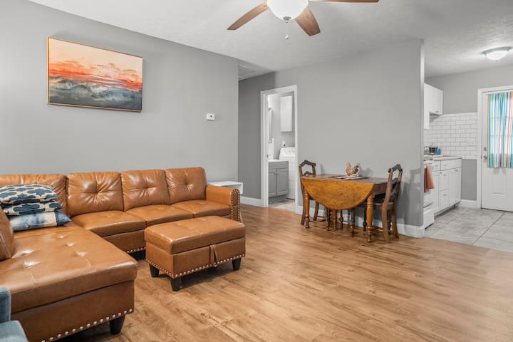 The Wanderers Nest I Cozy 2br I 15m To Rrg I Wi-fi - Clay City, KY