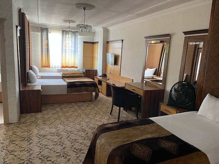 Yeni Van Otel Maraş Caddesinde - Van
