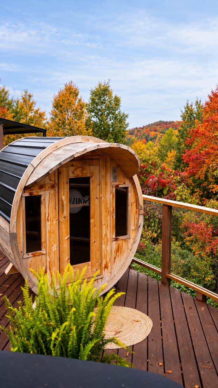 Chelsea Studio With Hot Tub, Sauna, Pool - Ottawa