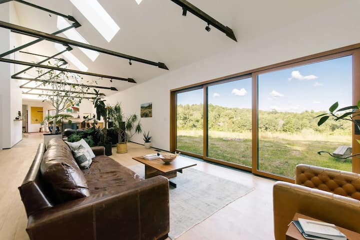 Light-filled Relaxing Retreat In Expansive Meadow - Dillon State Park, Nashport