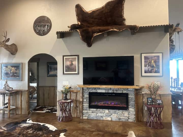 Lake Roosevelt Retreat - Spring Canyon Boat Launch - Crescent Bay, Grand Coulee