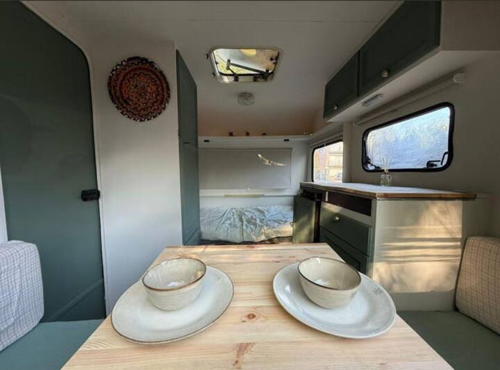 Charmante, Retro Caravan - Alost
