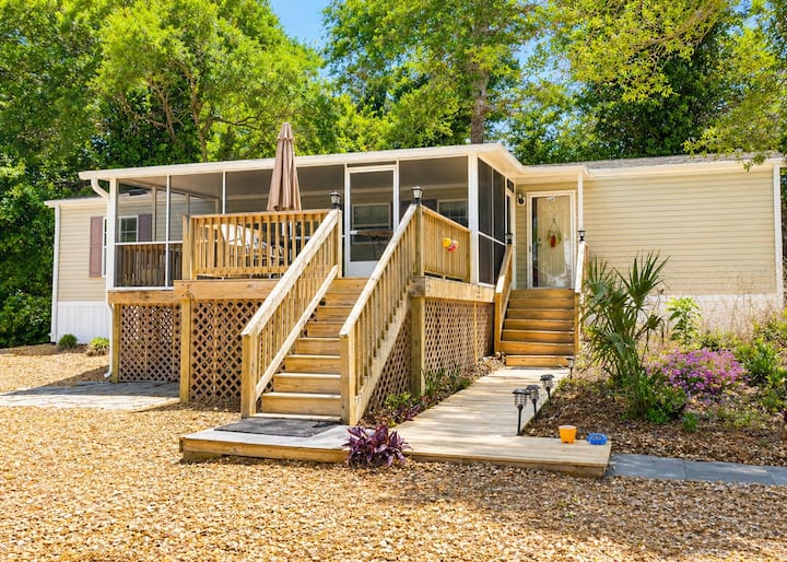 Salt & Wheeler - Emerald Isle, NC