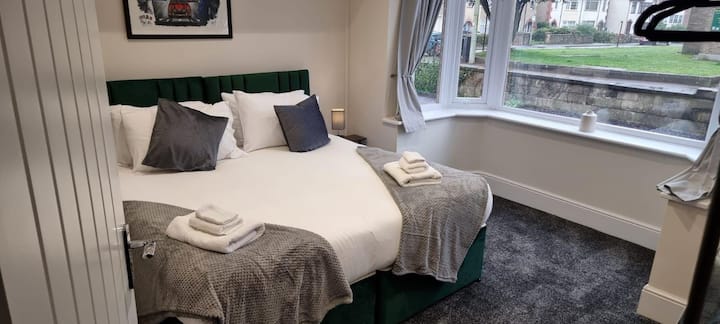 Cooper House | 5br Oxford | Sleeps 11 - Oxford
