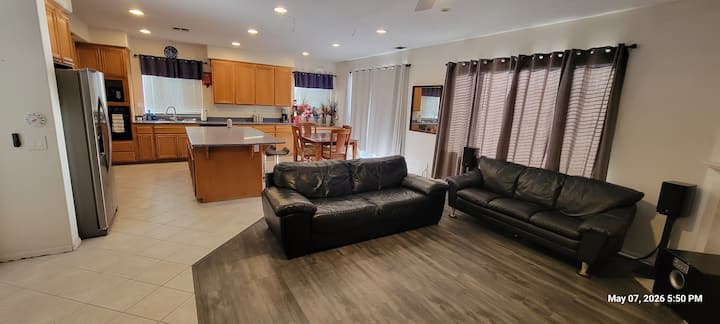 2 Bedroom 1 Bath Completely Private - Chula Vista, CA