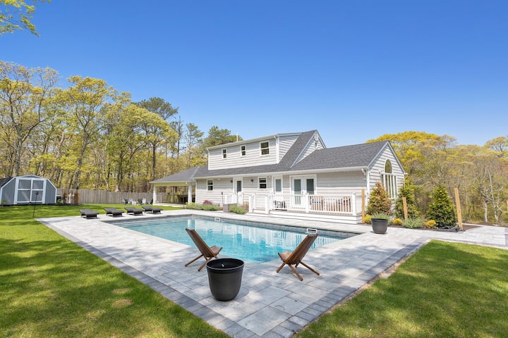 Private Luxury Hampton Bays Home Near Beach - Hampton Bays, NY