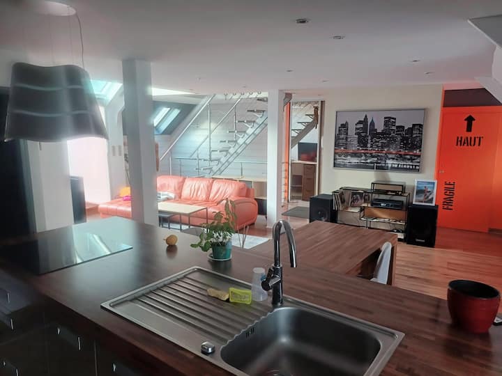 Lamballe Centre Loft Spacieux Avec Grande Terrasse - Lamballe