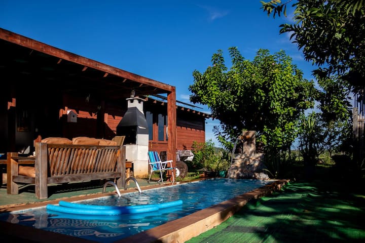 Chalé C/ Ar-condicionado, Piscina E Churrasqueira - Bonito