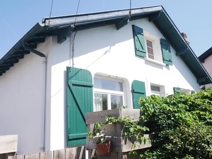 Charmante Maison Basque Proche Forêt Et Océan - Biarritz