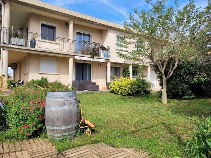 Grande Maison Familiale, Jardin Clos Et Piscine - La Grande-Motte