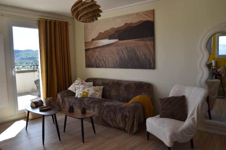 Appartement Avec Belle Vue Sur Le Lubéron - Mallemort