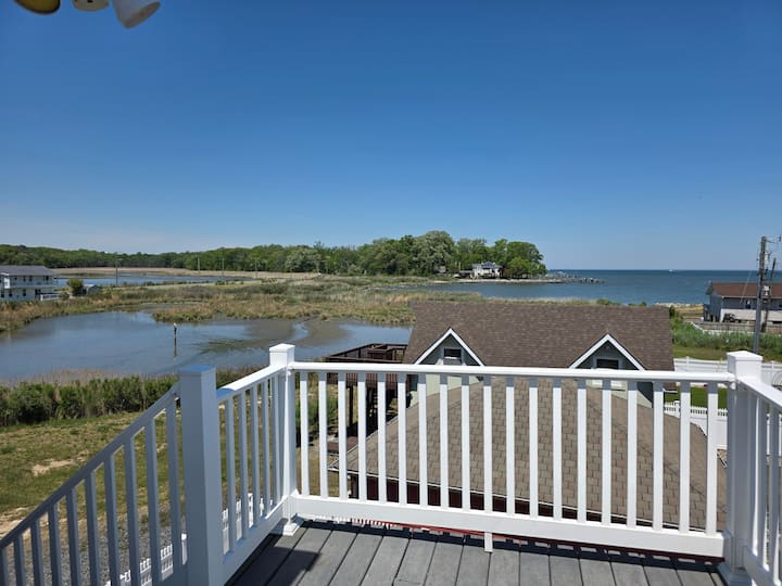 Above The Bay - Walk To The Beach - Chesapeake Beach, MD
