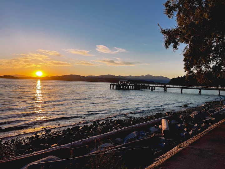 Charming Family Villa In Davis Bay - Sechelt