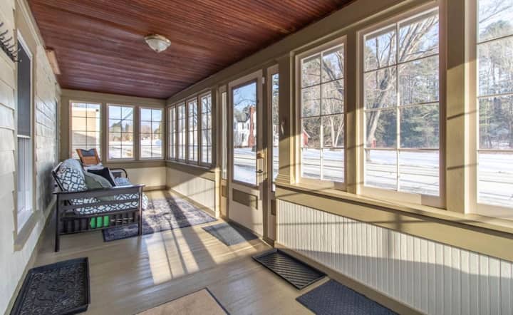 Riverfront In Town: The Badger @ East Burke - Burke Mountain, VT
