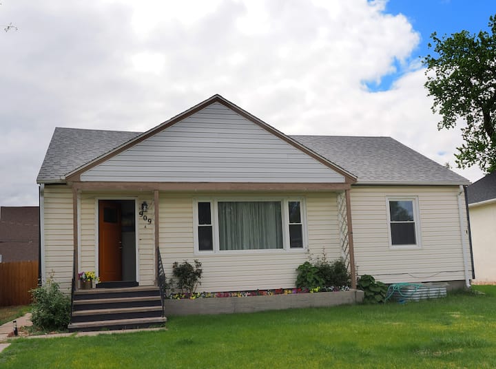 A Home Base In The Heart Of Fort Morgan - Fort Morgan, CO