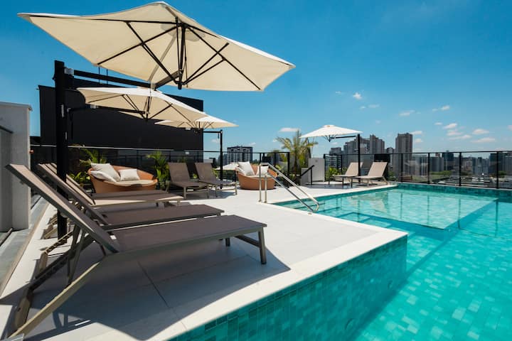 Studio Moderno Com Piscina No Rooftop - Brazil