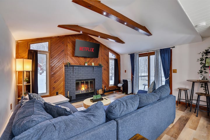 Cozy 3br W/jacuzzi, Fireplace, Games Near Kalahari - Pocono Lake