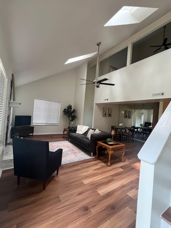Golf Court Clubhouse - Dothan, AL