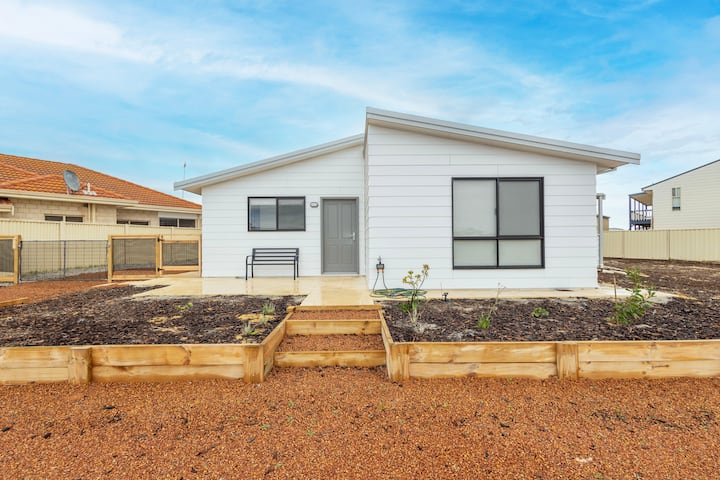 'Bayside Escape' To Green Head - Lesueur National Park