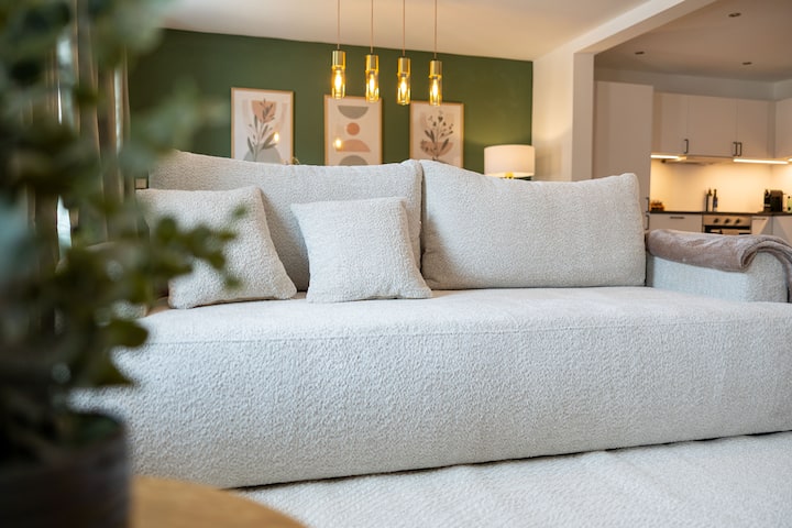 Simply Stay Homes: Where Mountains Meet Lakes - Chiemsee