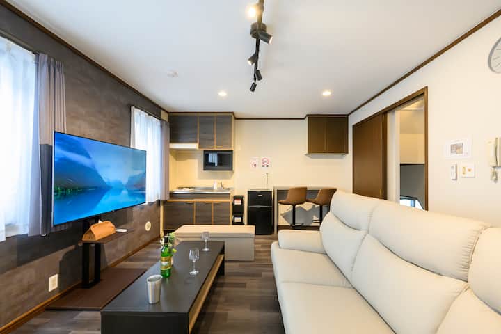 最大12名|125㎡3階建て貸切戸建て|和室あり・駐車場付|ベビー用品・空気清浄機完備! - Fukuoka